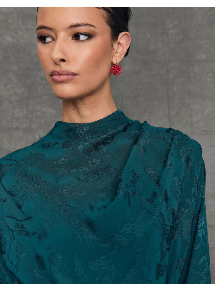 Closed neck blouse : INVITADISIMA