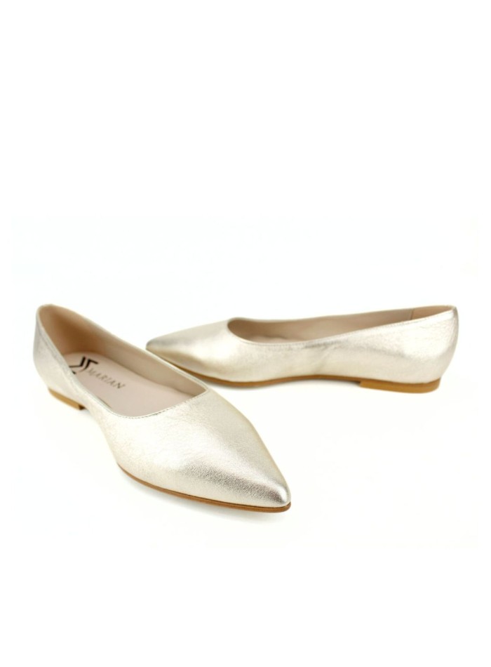 Metallic leather flat ballerina | INVITADISIMA