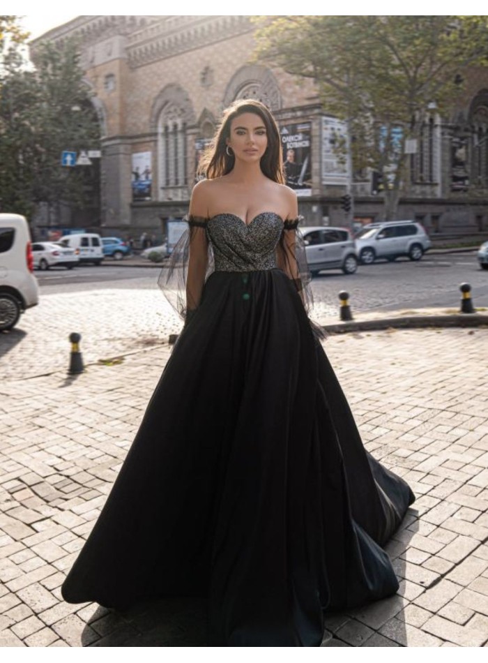 Sweetheart neckline party dress for events | INVITADISIMA