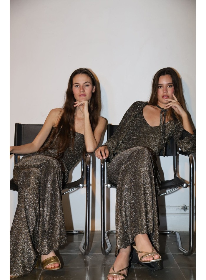 Gold strapless elasticated strapless party top | INVITADISIMA