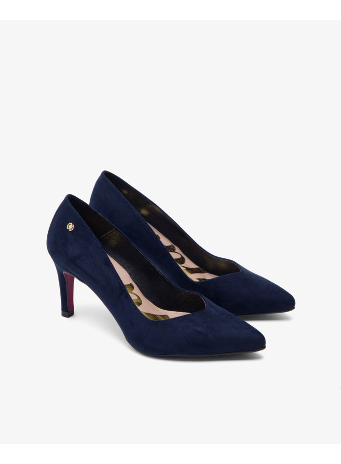 Navy blue pumps for special events | INVITADISIMA